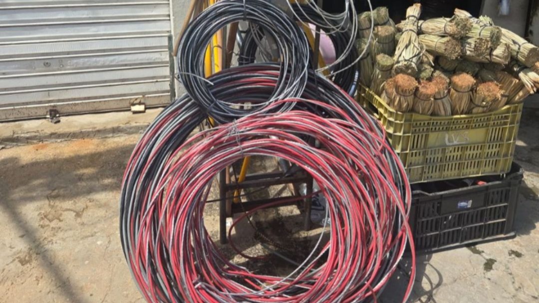 Dono de loja de material de construção é preso em Timon com fios ...