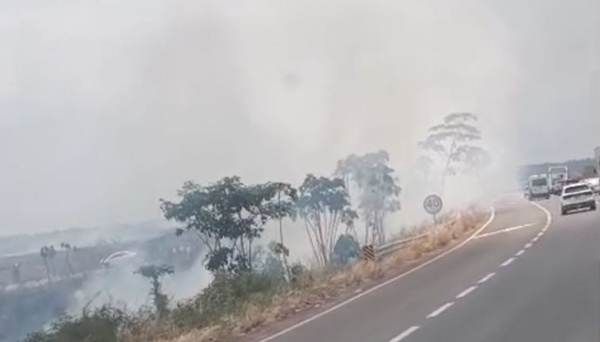 Acidente envolvendo mais de 10 carros próximo a São Luís deixou feridos ...